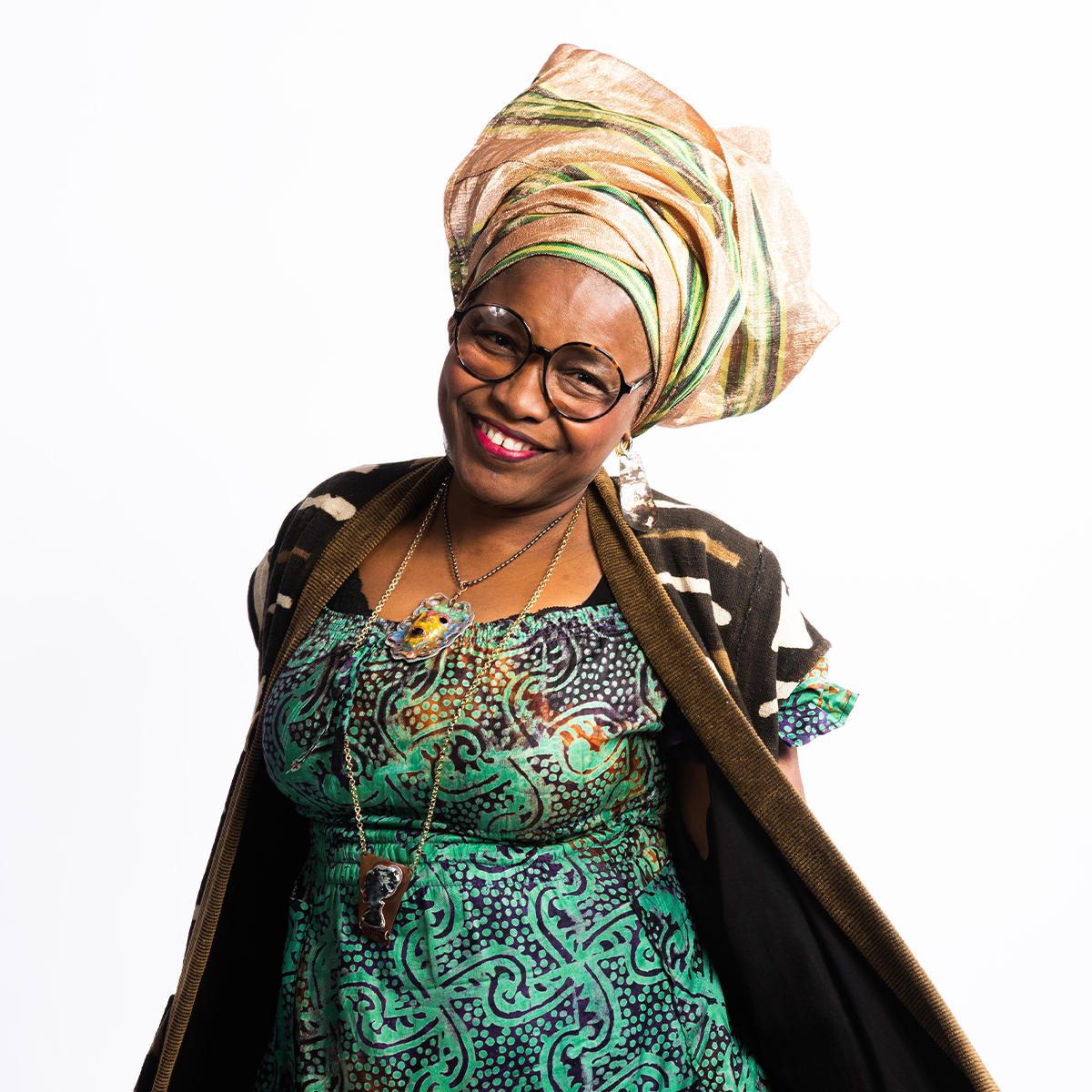 In the Paint Artist - Adeola Davies-Aiyeloja | Los Angeles Lakers